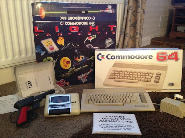 commodore 64 light fanstastic - Retro Games Collector